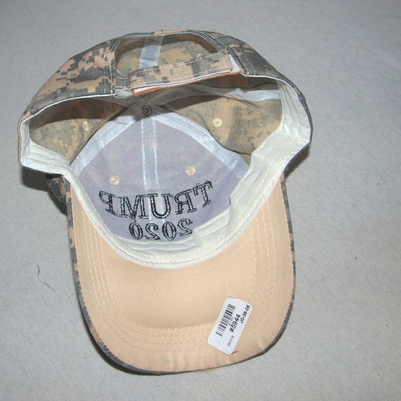 Unbranded | Accessories | Trump 220 Hat Keep America Great Camo Hat New ...